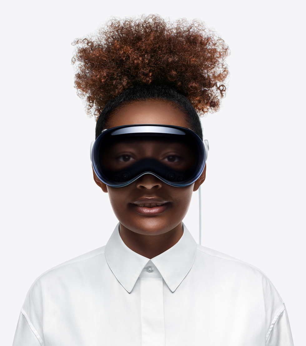 Apple Vision Pro Available In The U S On February 2 Apple Apple Vision Pro Available In The U S On February 2 Apple