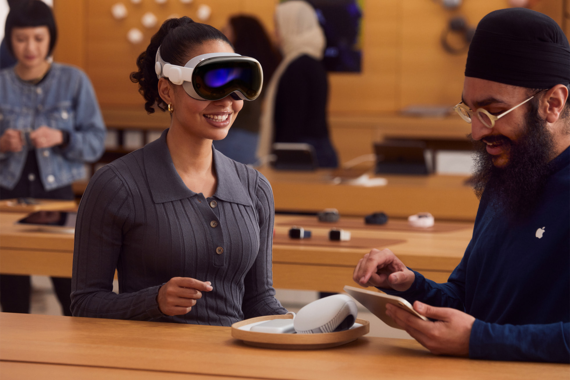 Apple Vision Pro is available to pre-order in Australia - Apple (AU)
