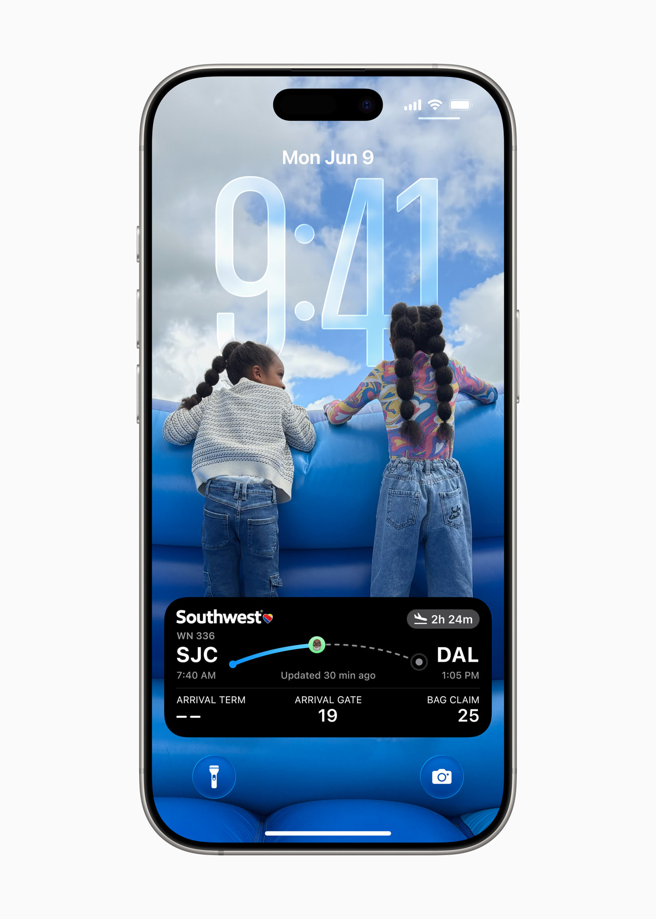 Apple services deliver powerful features and intelligent updates to ...
