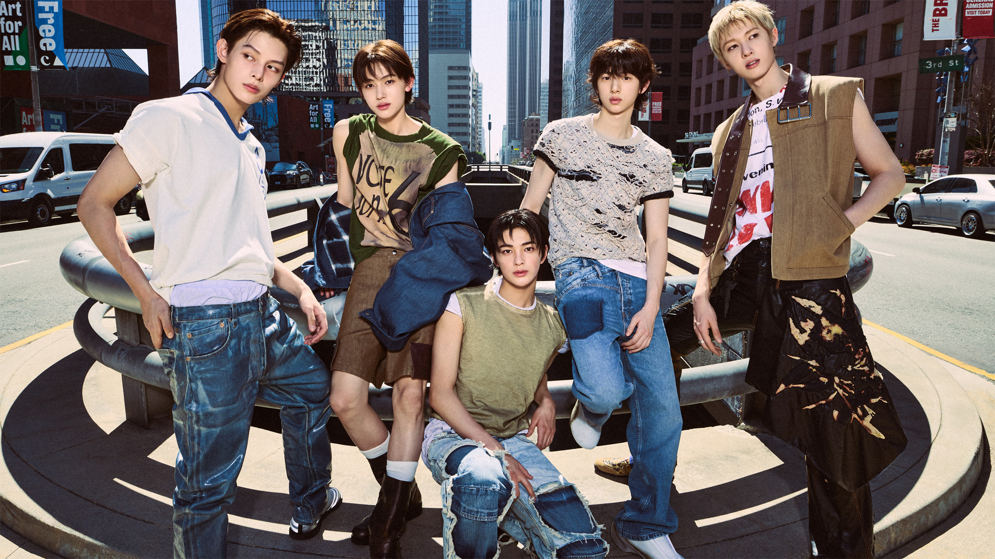 Apple previews new immersive films for Apple Vision Pro - Apple (AE)