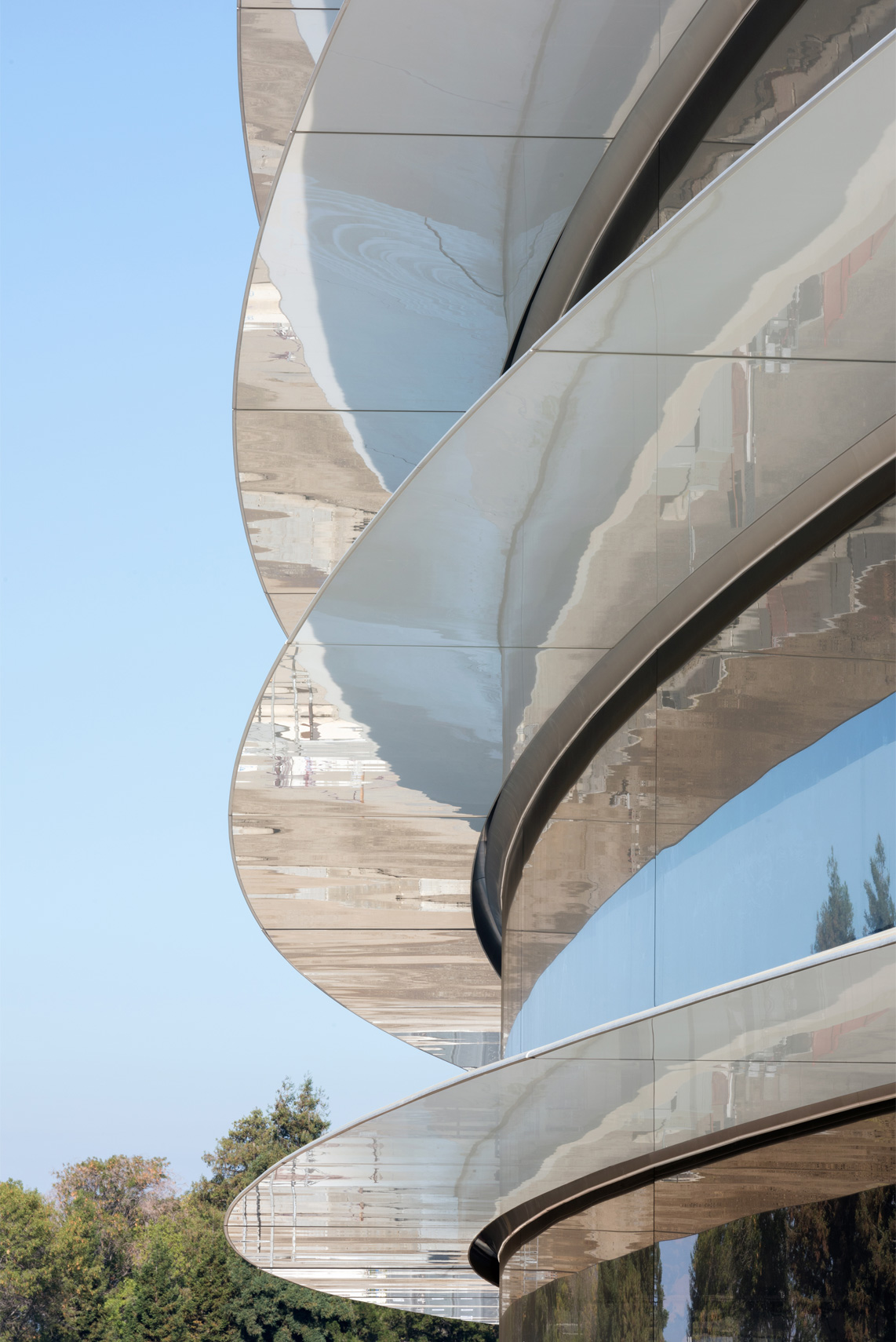 Apple Park opens to employees in April - Apple