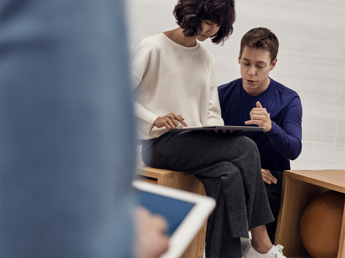 “Today at Apple” bringing new experiences to every Apple Store - Apple