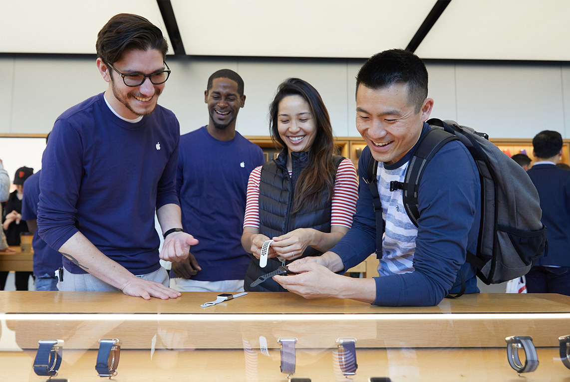 Apple Watch Series 3 with cellular now available - Apple (UK)