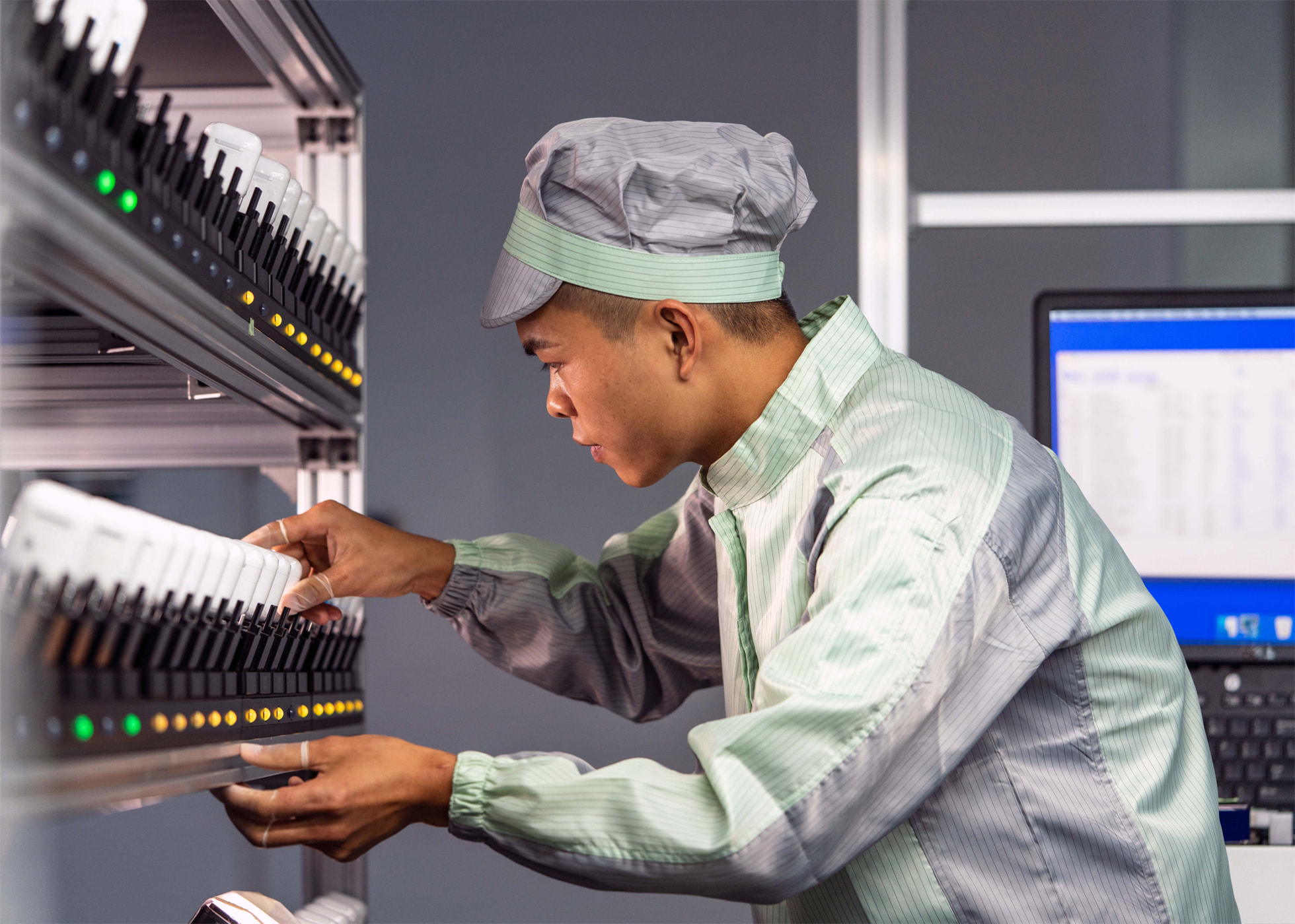 Apple launches $50 million Supplier Employee Development Fund - Apple