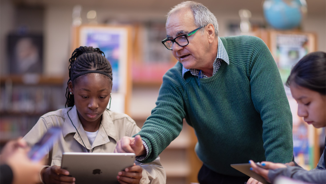 Apple’s ConnectED efforts reach more than 32,000 students - Apple