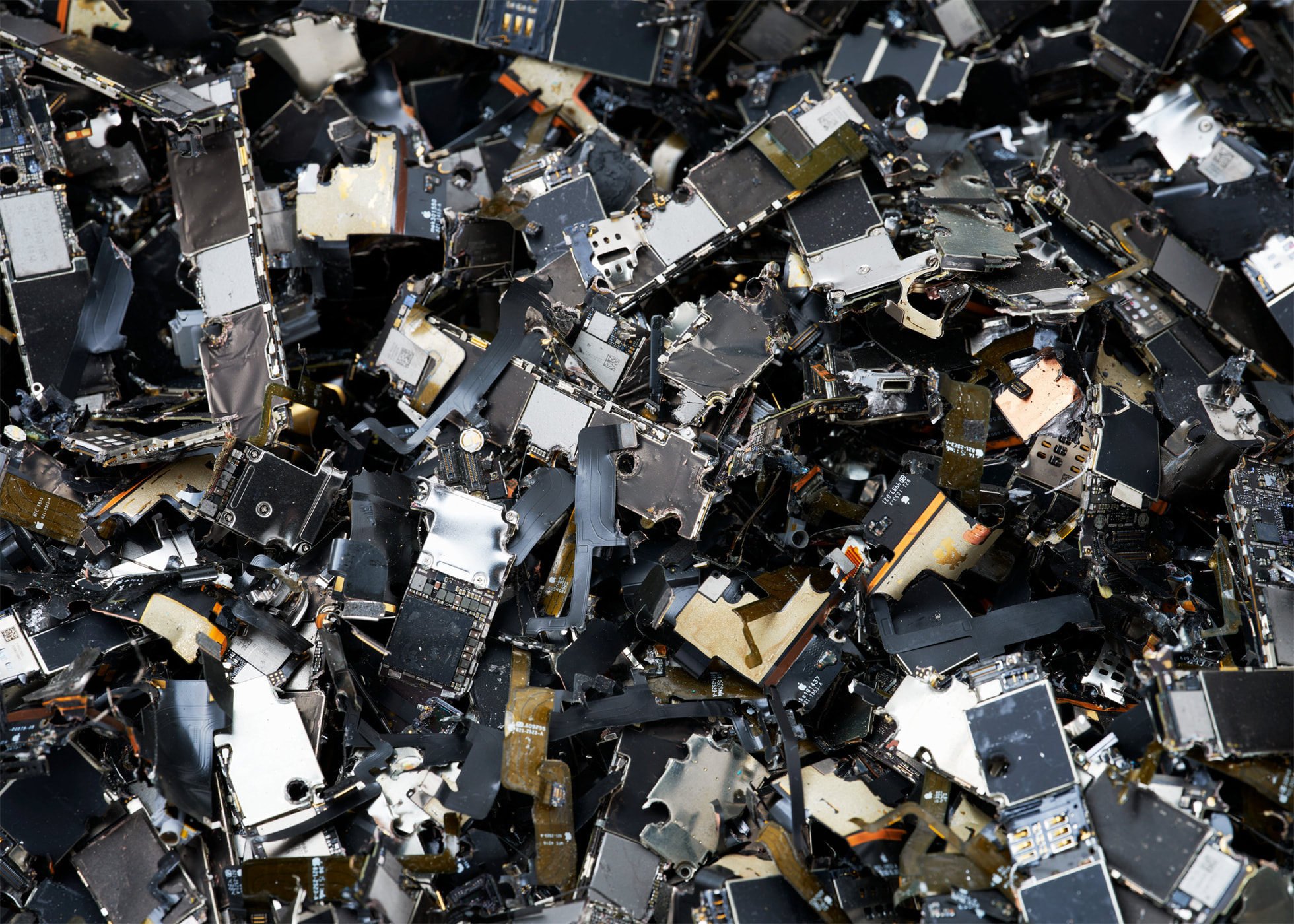 Apple will use 100 percent recycled cobalt in batteries by 2025 - Apple