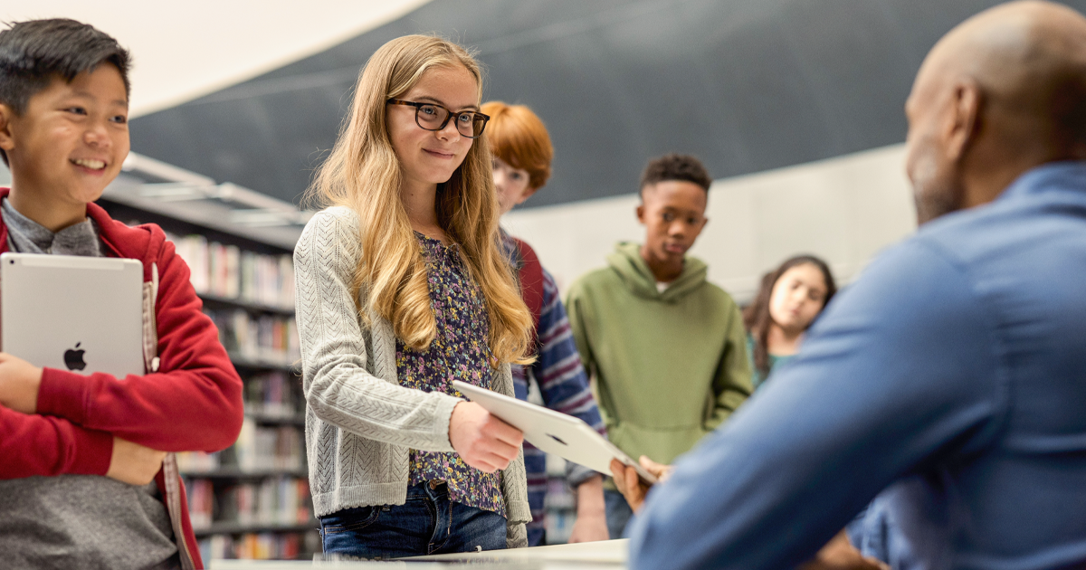 K–12 Education - Deploy and Manage - Apple